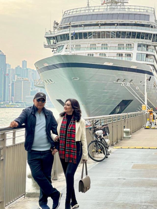 7 Potret Terbaru Bella Saphira dan Suami, Mesra dan Harmonis Selama 12 Tahun Bersama