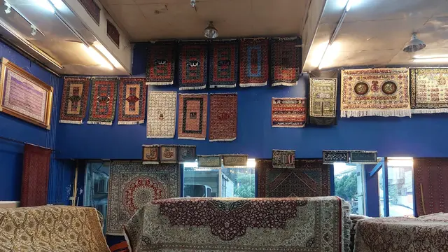 Makna Spiritual dan Keindahan Abstrak di Balik Setiap Helai Permadani ...