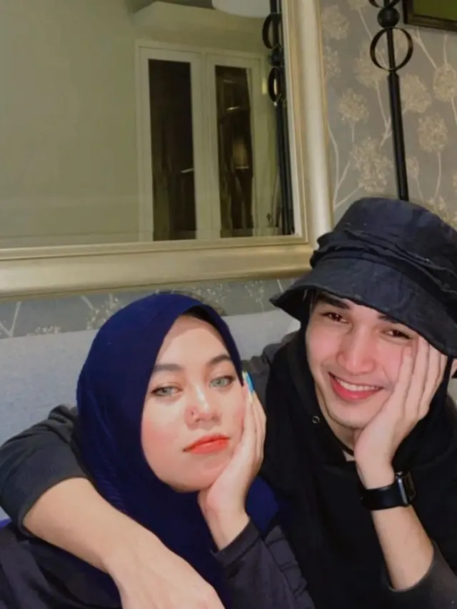 Dikabarkan Pacaran, Ini 5 Potret Rio Ramadhan Bareng Cimoy Nuraini - Hot Liputan6.com