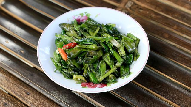6 Tips Memasak Sayur Genjer agar Lebih Enak dan Tidak Pahit - Food ...