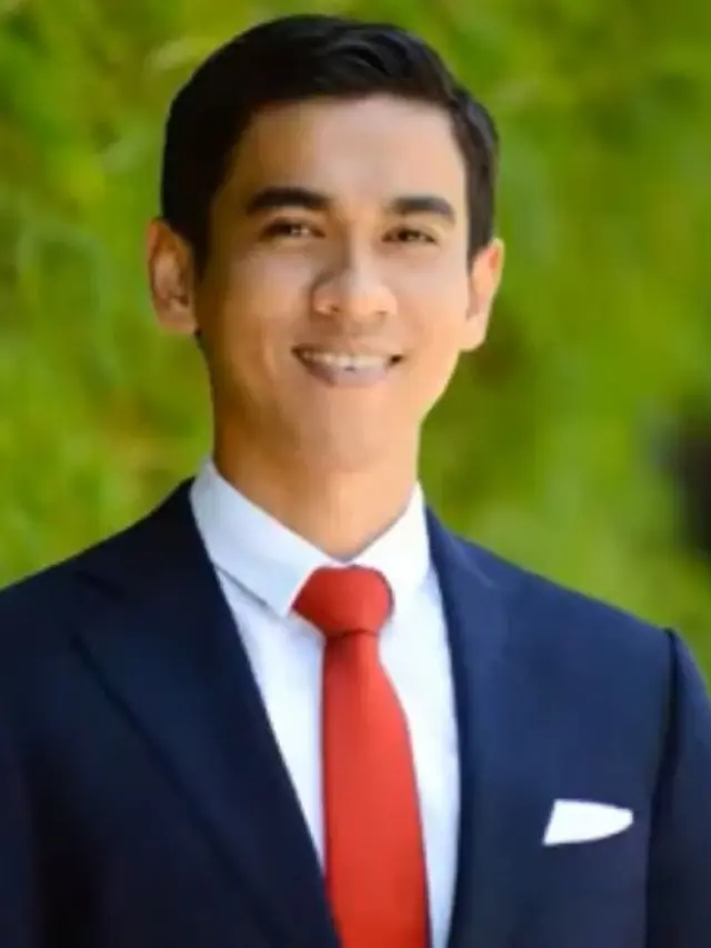 6 Potret Molen Kasetra, Suami Enzy Storia yang Bekerja Jadi Diplomat di ...