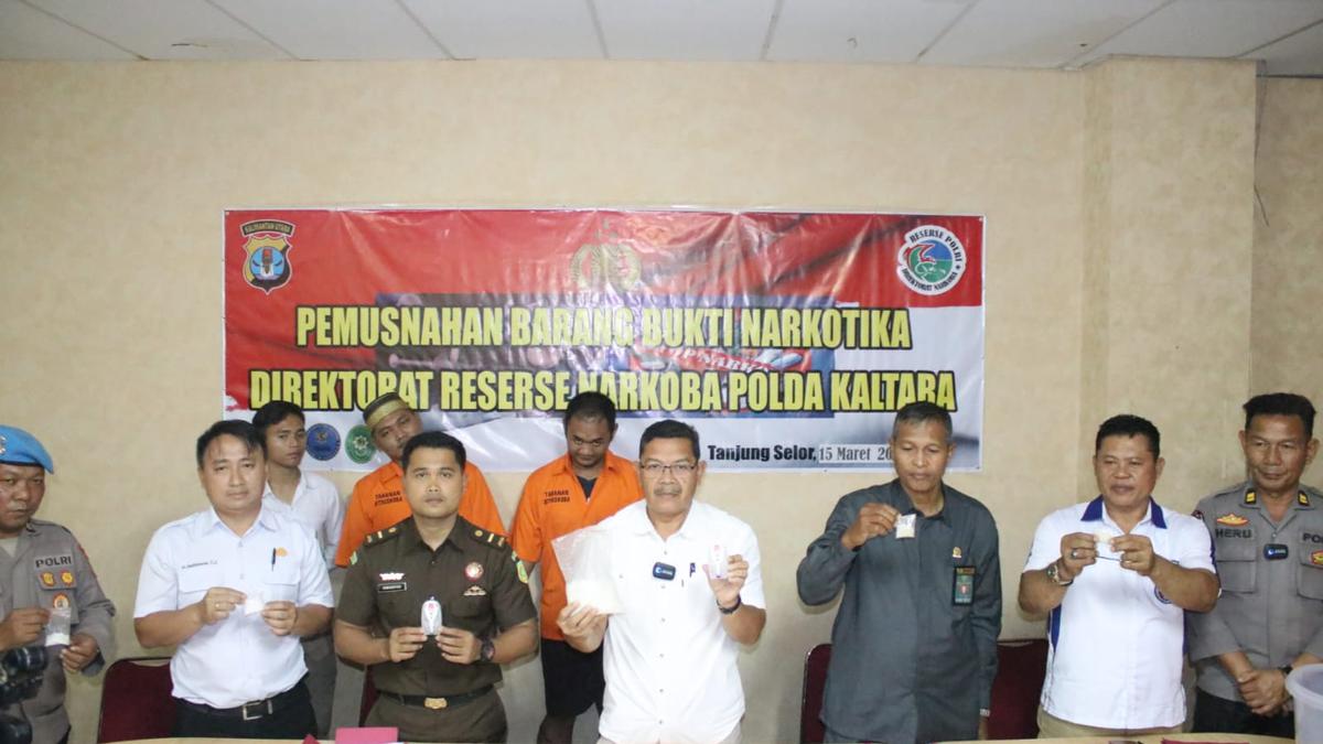 Ungkap 5 Kasus Narkoba, Ditresnarkoba Polda Kaltara Sita 542,89 Gram Sabu - News Liputan6.com
