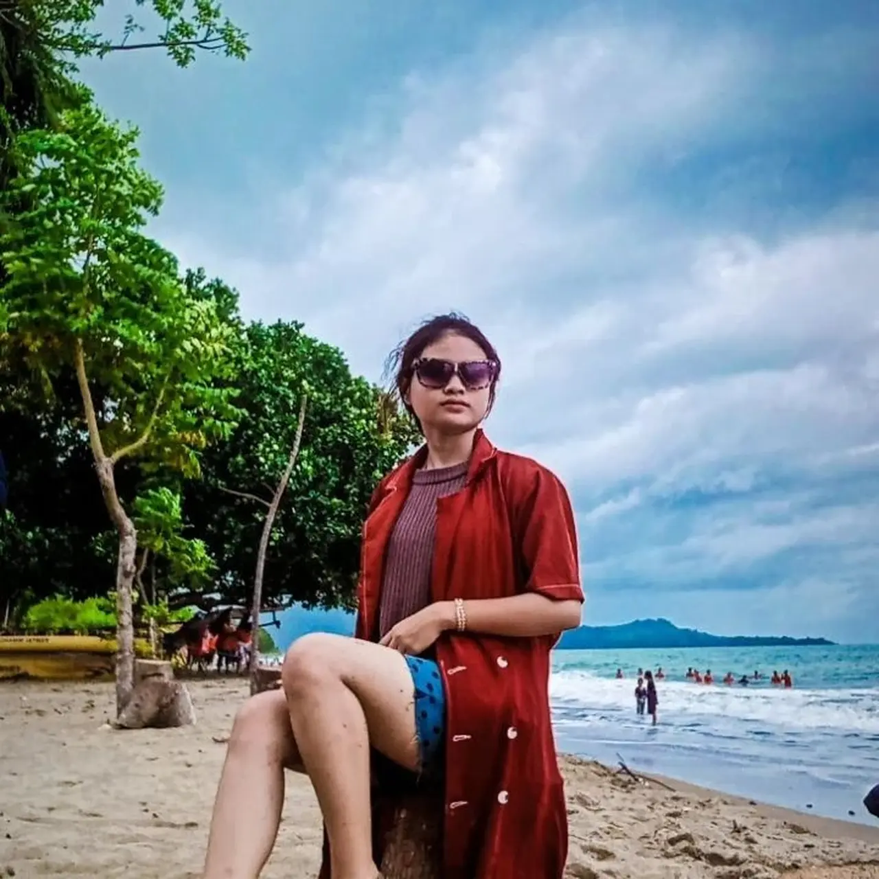 6 Potret Ayya Ain, Mantan Pacar Fajar Sad Boy yang Kini Juga Ikut Tenar - Hot Liputan6.com