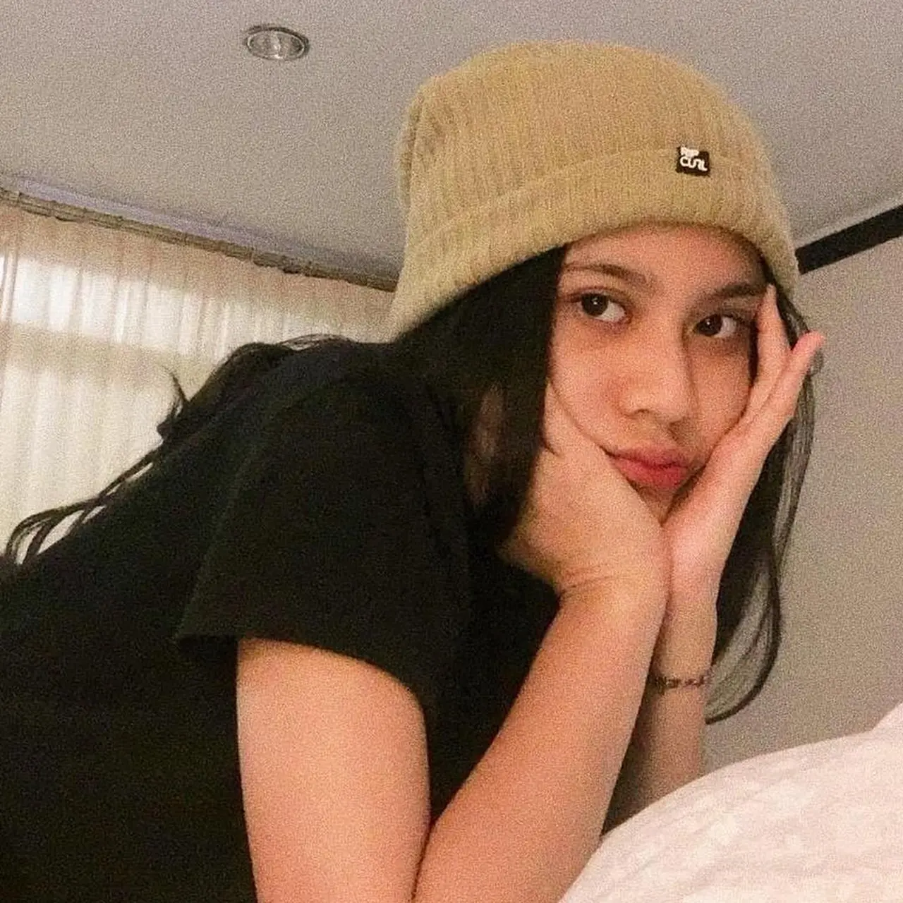 6 Potret Artis Cut Ashifa, Pernah Jadi Lawan Main Amanda Rawles di Film ...