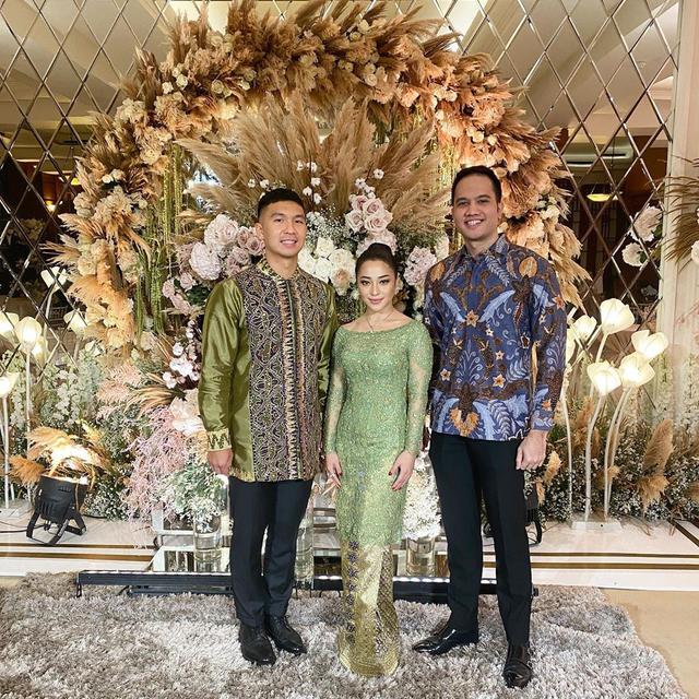 6 Momen Pertunangan Nikita Willy dan Indra Priawan, Digelar Tertutup ...