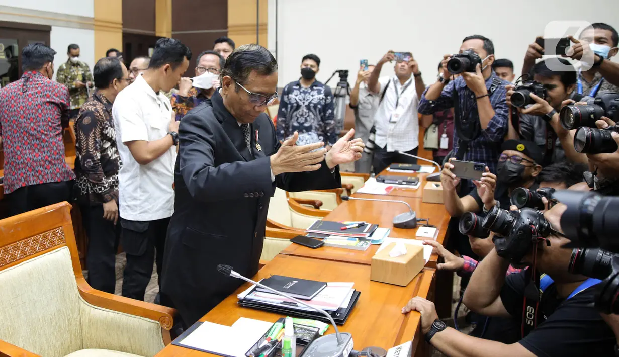 Mahfud MD dan Komisi III DPR Bahas Transaksi Mencurigakan Rp 349 Triliun di Kemenkeu - Foto ...