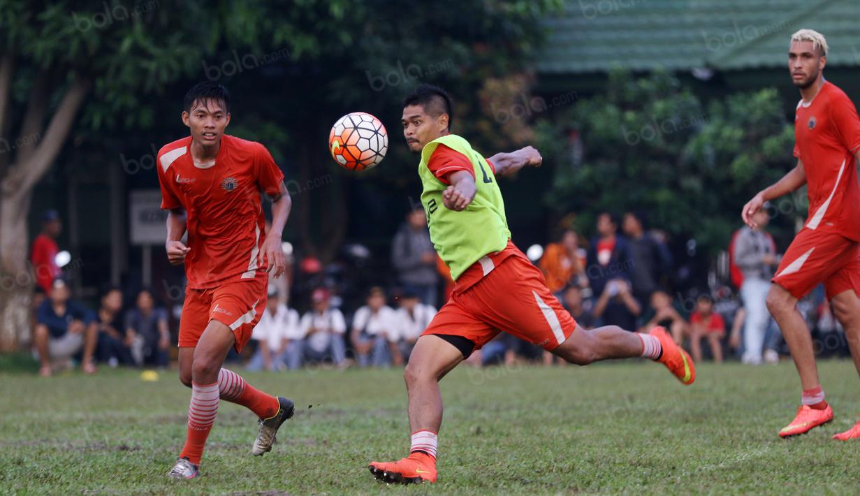 Yon Zikon Jadi Markas Latihan Macan Kemayoran - Foto Bola.com
