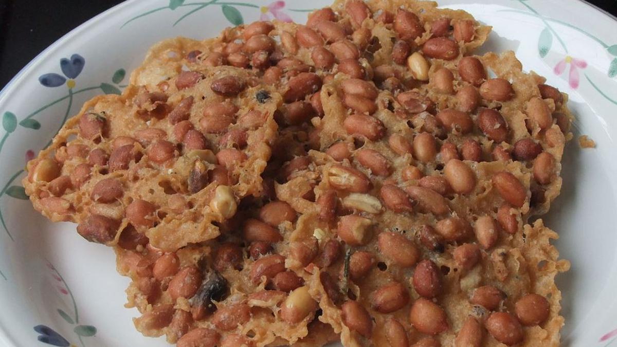 12 Cara Membuat Peyek Udang, Ikan, dan Kacang, Renyah Tahan Lama