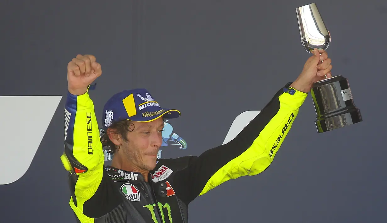 FOTO: Valentino Rossi Akhirnya Kembali Naik Podium, Fabio Quartararo ...