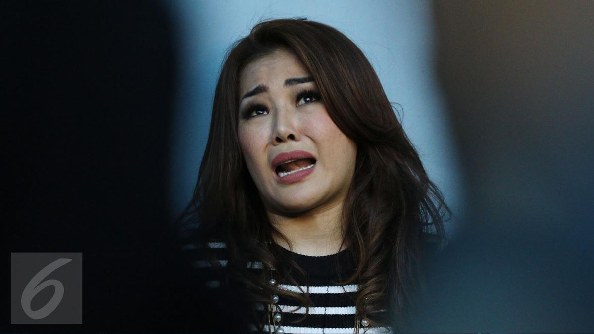 Salam Perpisahan Chef Aiko kepada Bondan Winarno - ShowBiz Liputan6.com