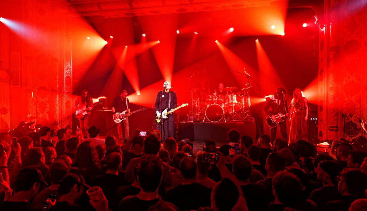 The Smashing Pumpkins Rayakan Peluncuran Album Baru ATUM: A Rock Opera ...