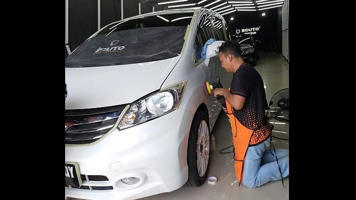 Coating, Cara Ampuh Melindungi Bodi Kendaraan Saat Musim Hujan ...