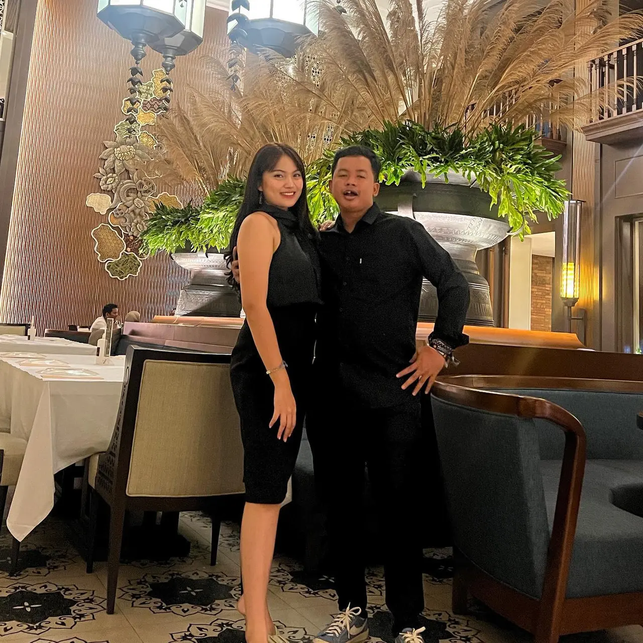 Dikabarkan Segera Menikah, Ini 7 Potret Dustin Tiffani dan Kekasih yang ...