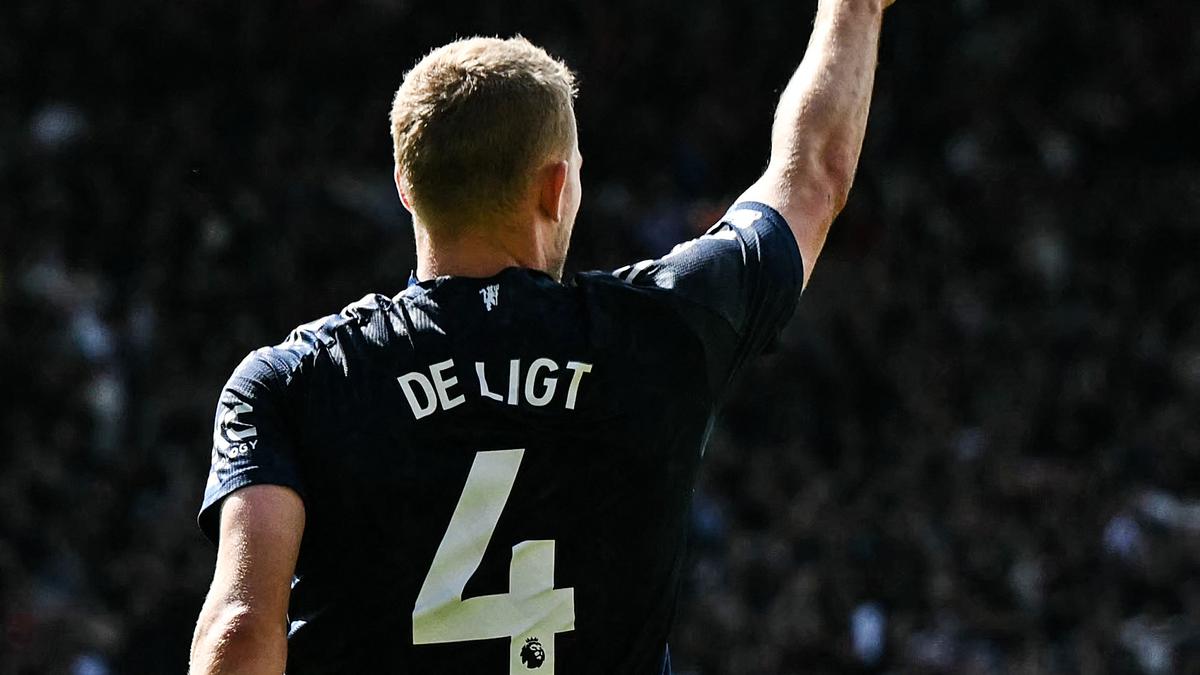 Cetak Gol Saat MU Kalahkan Southampton, Matthijs de Ligt Justru Puji ...