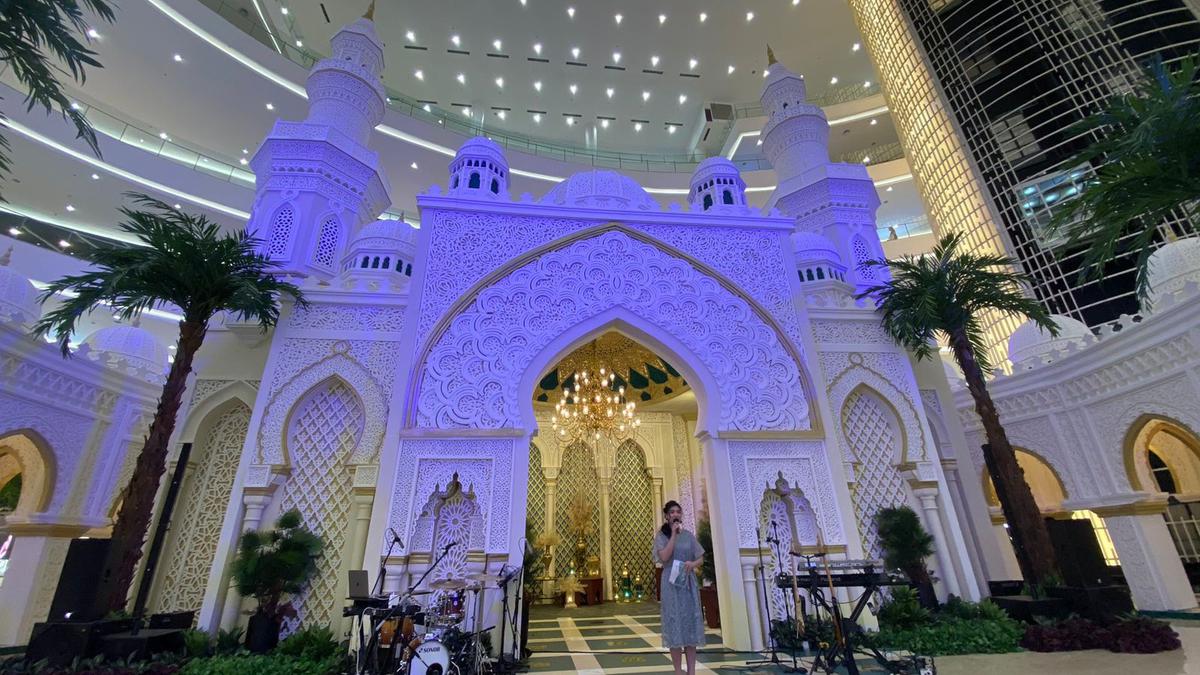 Senayan City Hadirkan Masjid di Tengah Mall dan Promo Menarik dari ...