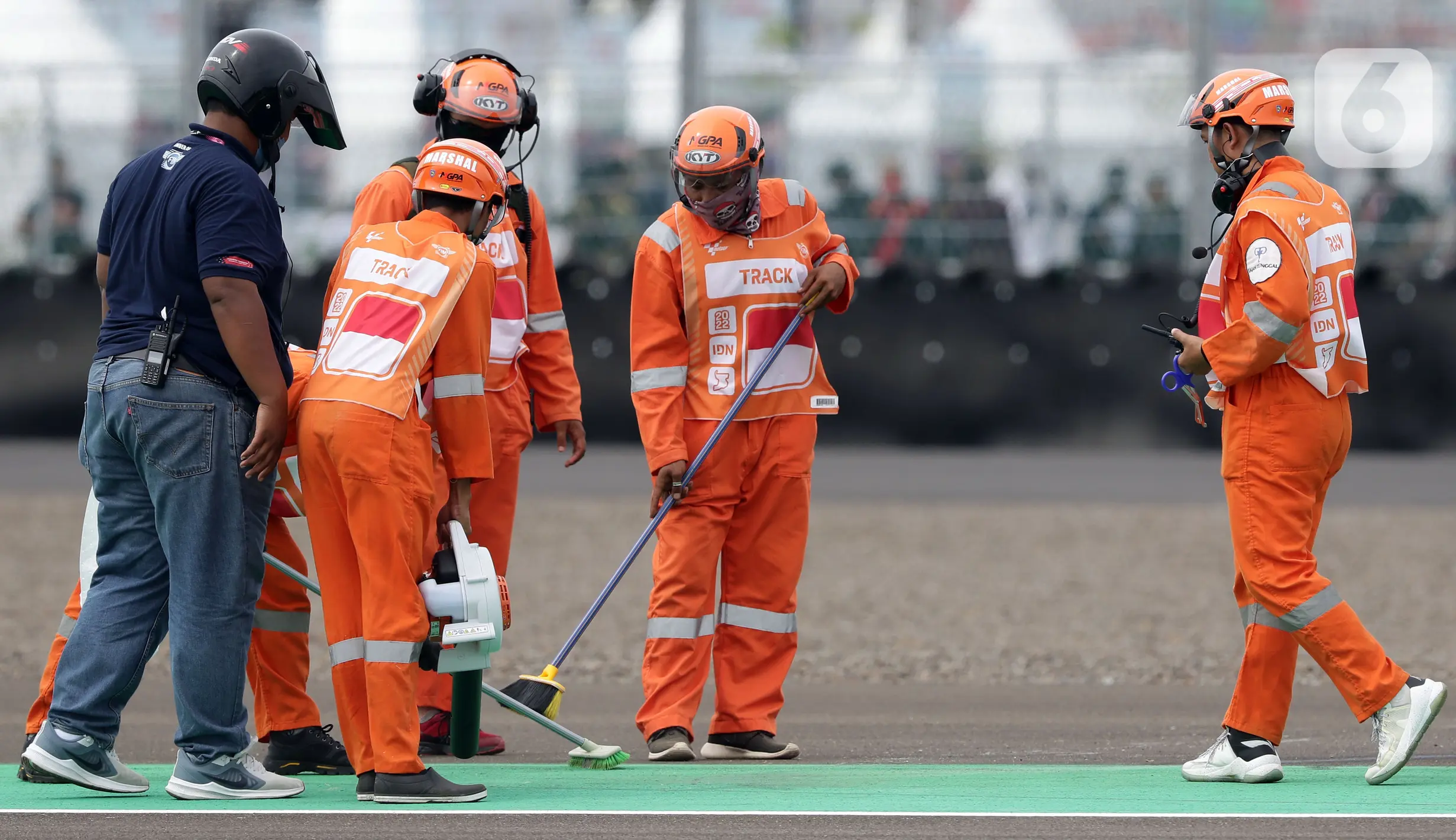 FOTO: Mengenal Tugas dan Fungsi Marshal Saat Perhelatan MotoGP - Foto ...