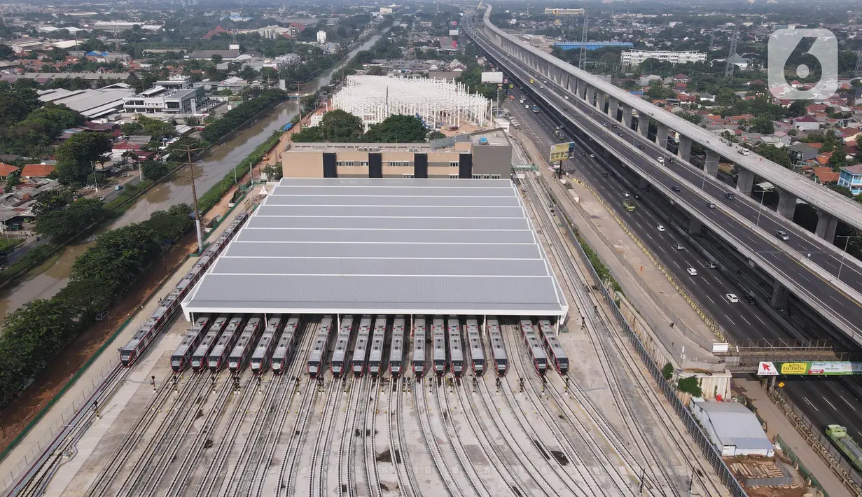 FOTO: Menengok Proyek Pembangunan Depo LRT Jabodebek - Foto Liputan6.com