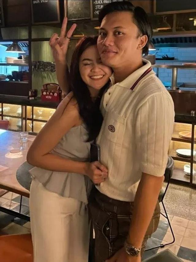 6 Potret Mesra Mahalini dan Rizky Febian, Temani Buka Bersama Meski Beda Agama - Hot Liputan6.com