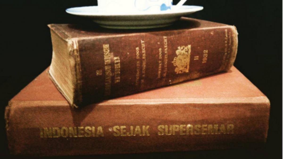 Kumpulan Meme Lucu Supersemar yang Bikin Jomblo Langsung Baper