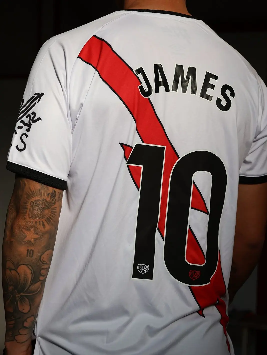 Resmi, James Rodriguez Kembali ke Madrid - Foto Liputan6.com
