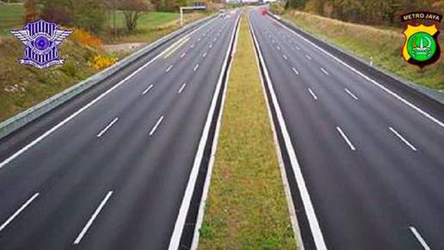 Ini Arti Garis Putih dan Kuning di Jalan Raya, Pahami Jenisnya - Hot ...