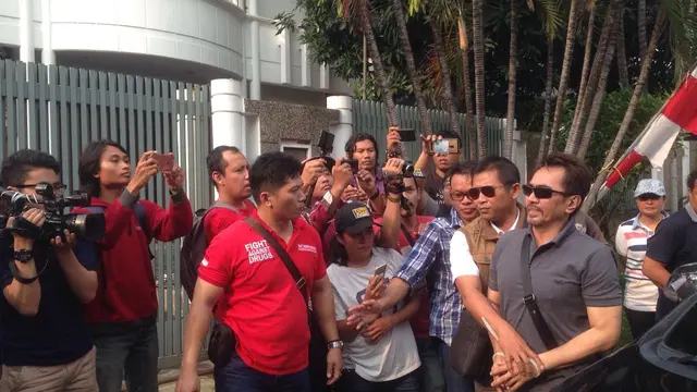 Aa Gatot Dibawa ke Rumahnya untuk Buka Brankas Rahasia - News Liputan6.com