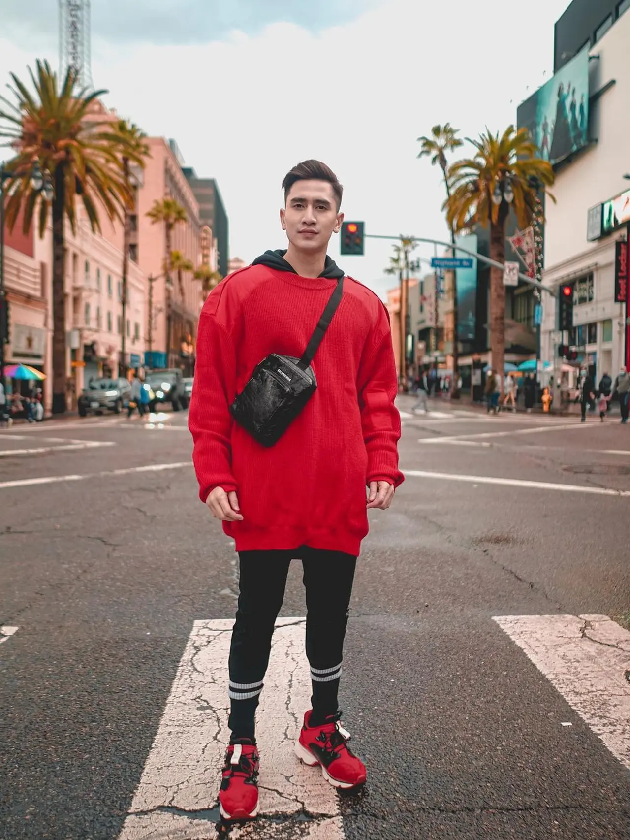 6 Potret Verrell Bramasta Liburan di Amerika Serikat, Jadi Pengasuh ...