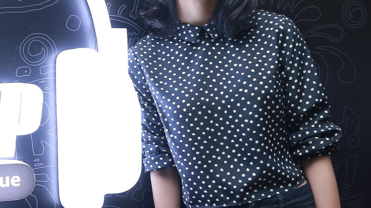 Eva Celia Sebar Pesan Positif di Album Debut - Entertainment Fimela.com