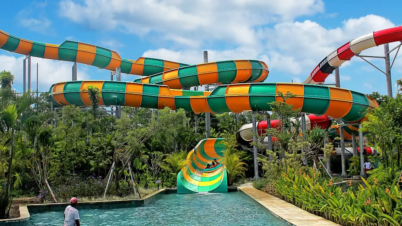 Waterboom Jogja, Destinasi Wisata Air Populer di Yogyakarta