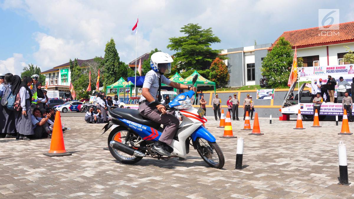 Manfaat Berlatih Melalui Rintangan di Safety Riding - Otomotif Liputan6.com