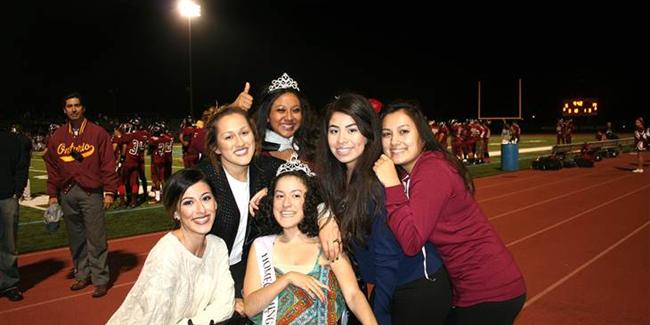 Kisah Gadis Berkebutuhan Khusus yang Berhasil Jadi Ratu Homecoming