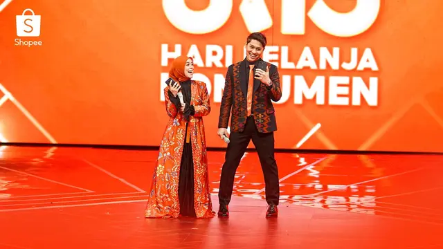Duet Maut Lesti Kejora dan Rizky Billar di Atas Panggung Shopee Hari Belanja Konsumen TV Show ...