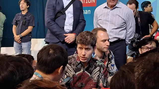 Investor OpenAI Dikabarkan Ingin Sam Altman Kembali Jadi CEO Usai ...