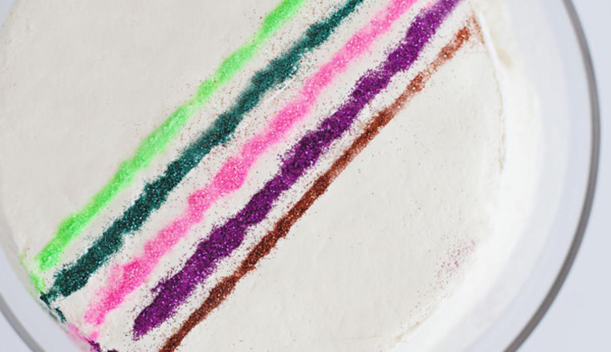 Gampang Ditiru: Hiasan Cake Kreatif Ini Terbuat dari Aneka Permen ...