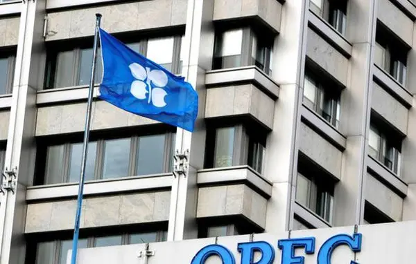 Denise Chariesta Kini Menyesal Pernah Ribut-Ribut dengan Uya Kuya dan Artis Lain: Kok Aku Dulu ...