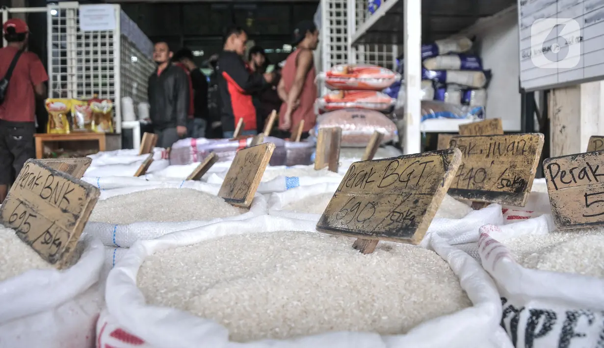 Kelangkaan Beras di Jakarta Akibat Gagal Panen - Foto Liputan6.com