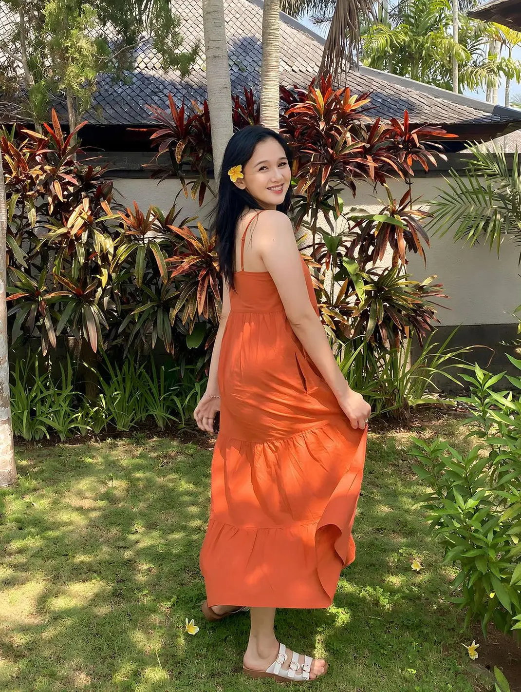 Punya Tiga Anak Disebut Seperti ABG, Berikut Potret Cantik Meiza Aulia ...