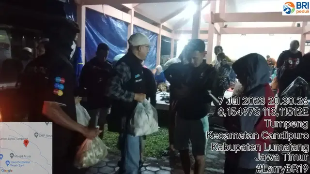 Tanggap Bencana Banjir Lumajang Bri Peduli Salurkan Bantuan Paket