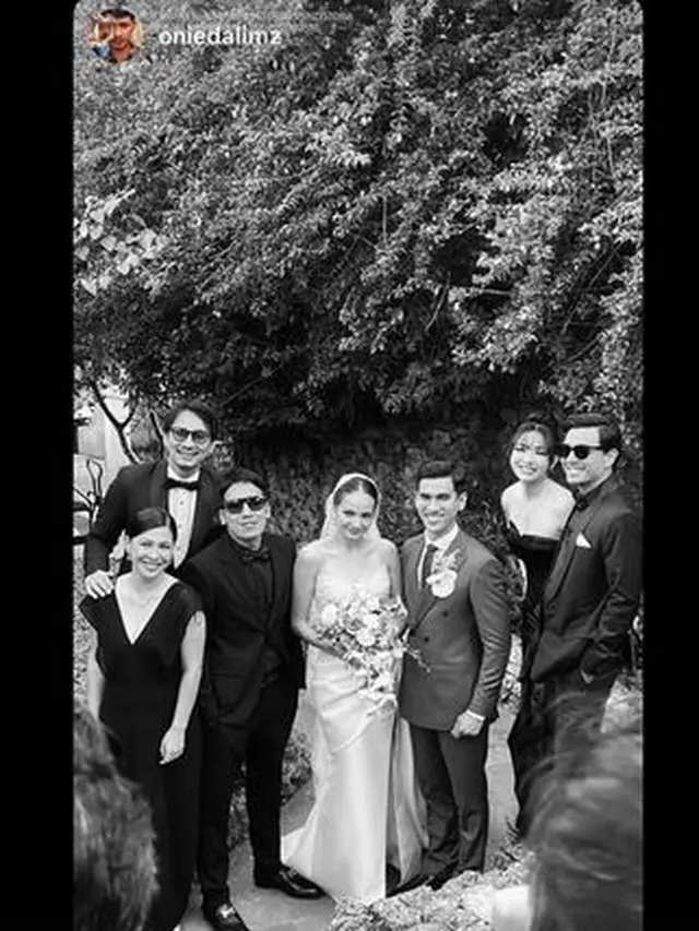 7 Potret Resepsi Pernikahan Enzy Storia dan Molen Kasetra Digelar di ...