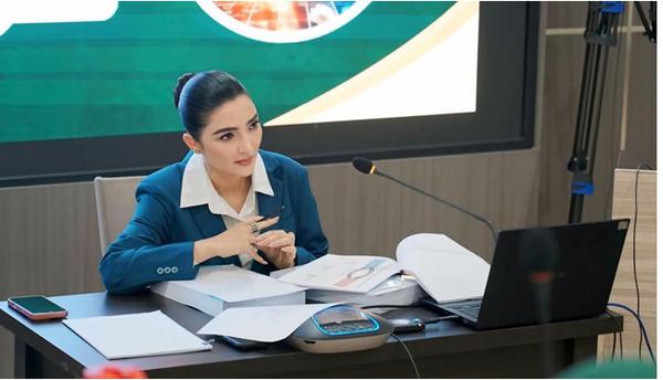 6 Fakta Film Keluarga Super Irit Karya Danial Rifki: Adu Akting Dwi ...