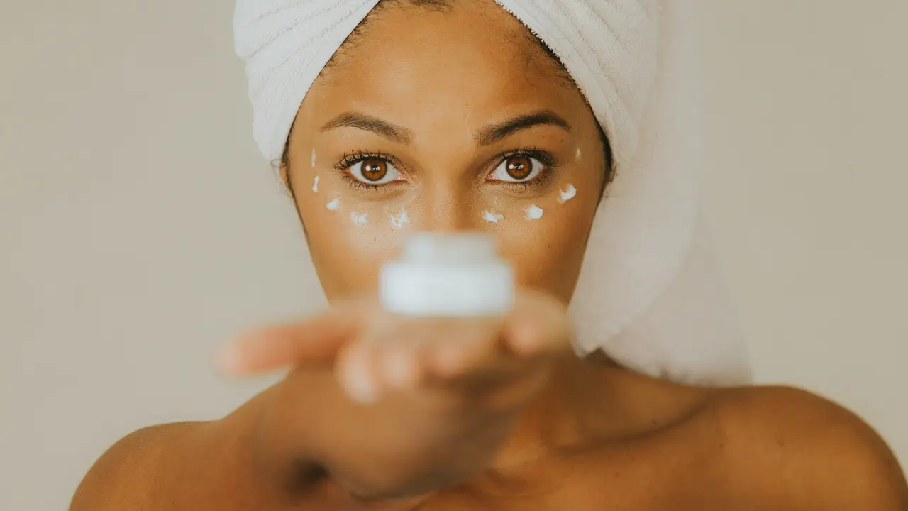 6 Manfaat dari Moisturizer ini Dijamin Membuatmu Ingin Selalu Memakainya - Beauty Fimela.com