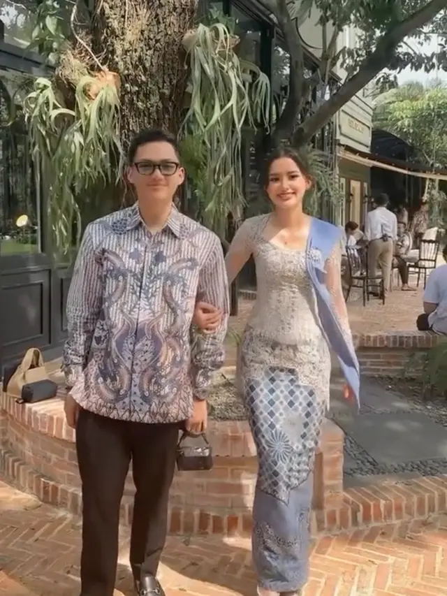 6 Potret Azriel Hermansyah dan Sarah Menzel Dari Liburan Hingga ...