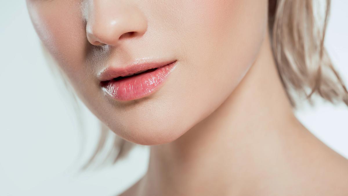 10 Cara Merawat Bibir Agar Sehat dan Merah Natural, Bye Bye Filter ...