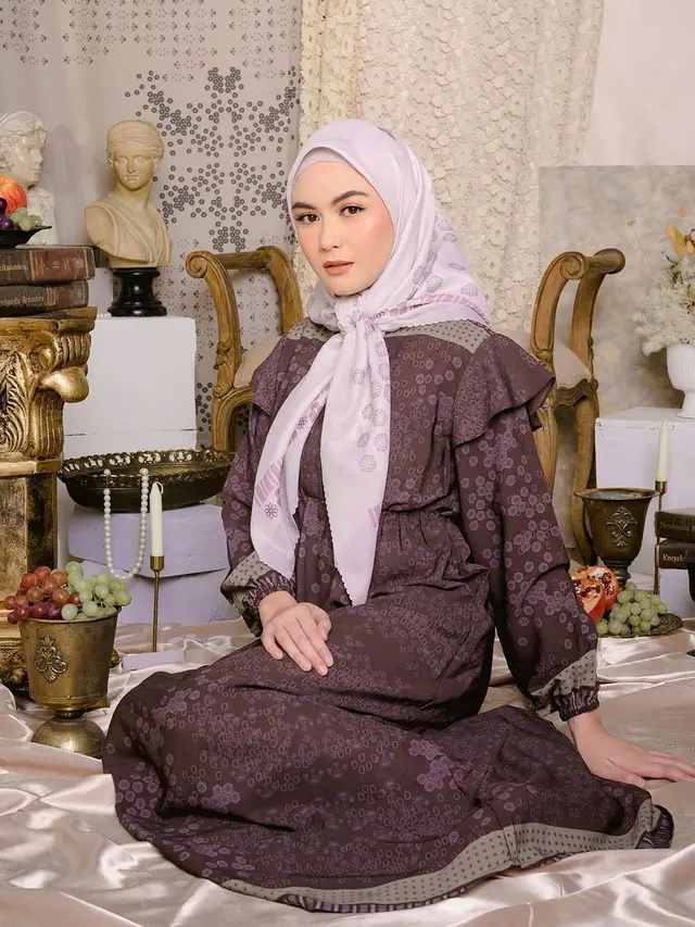 7 Gaya Hijab Revalina S Temat, Inspirasi untuk Idul Fitri - Hot ...