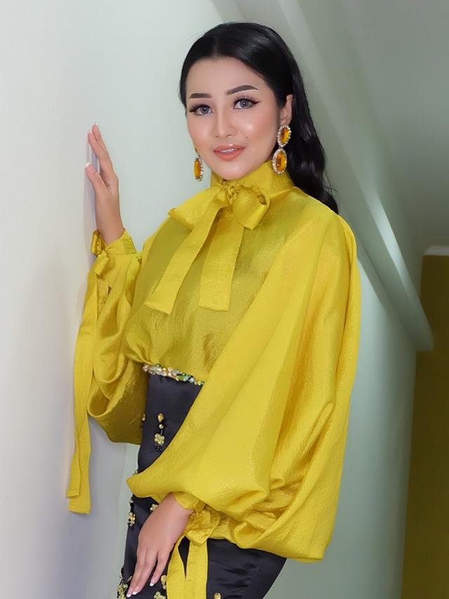 8 Nama Asli Penyanyi Dangdut Wanita Ternama Indonesia, Beda Banget ...