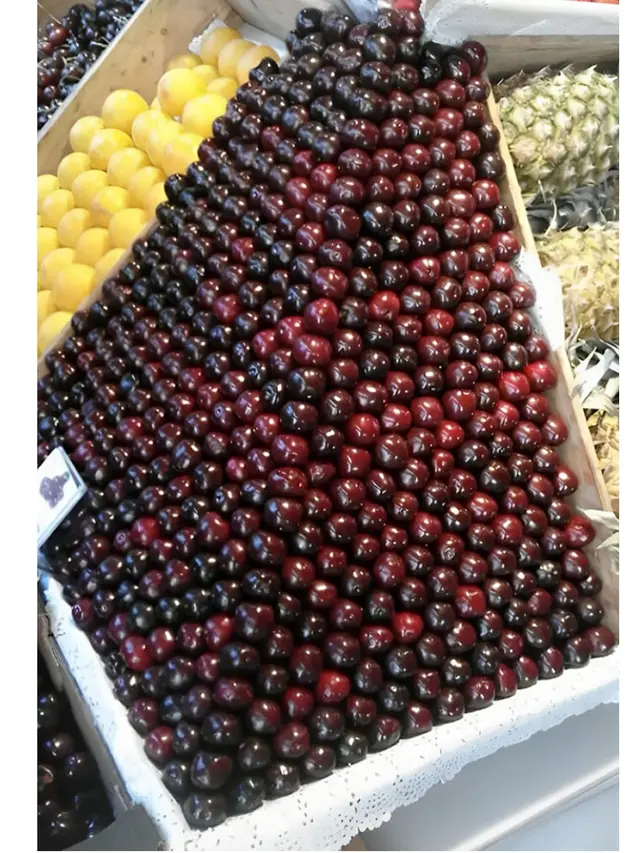 6 Potret Makanan Tersusun Rapi Sesuai Warna Ini Bikin Enak Dipandang ...