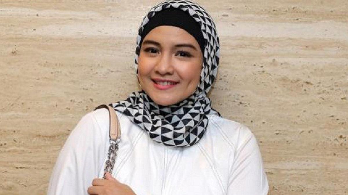 Begini Cara Intan Nuraini Habiskan Libur Tahun Baru - ShowBiz Liputan6.com