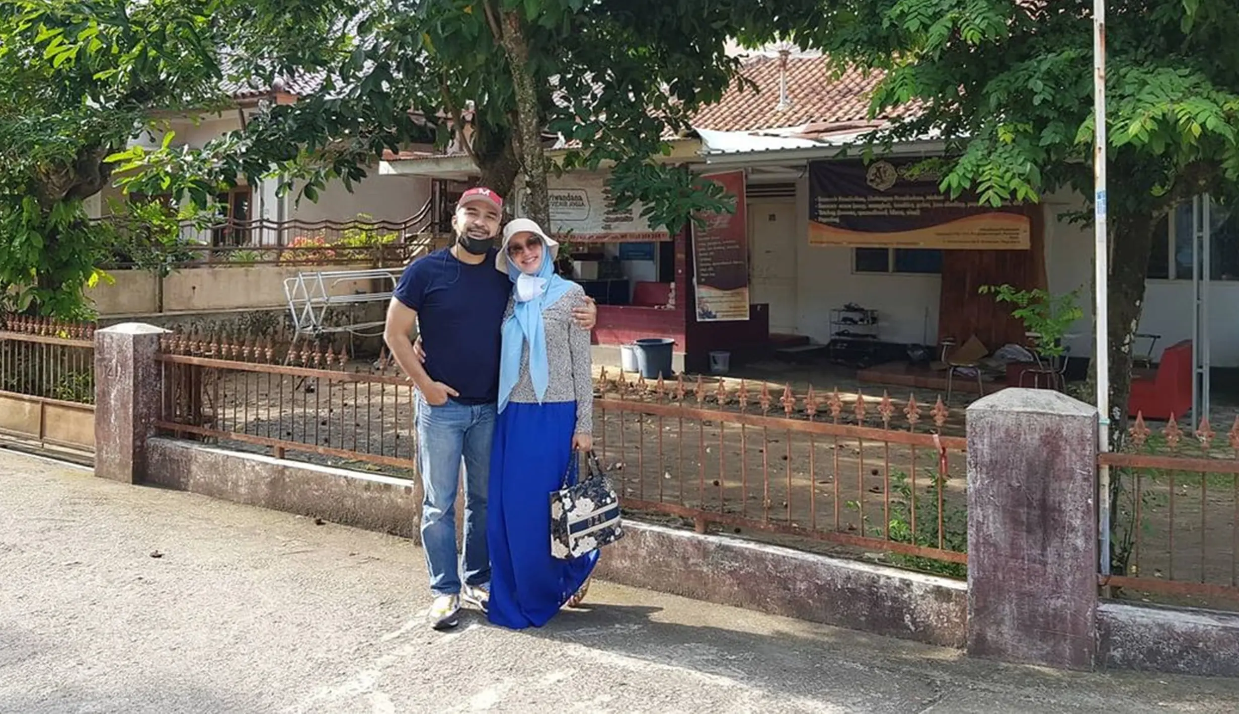 Potret Kebersamaan David Chalik dan Istri, Harmonis Selama 21 Tahun ...