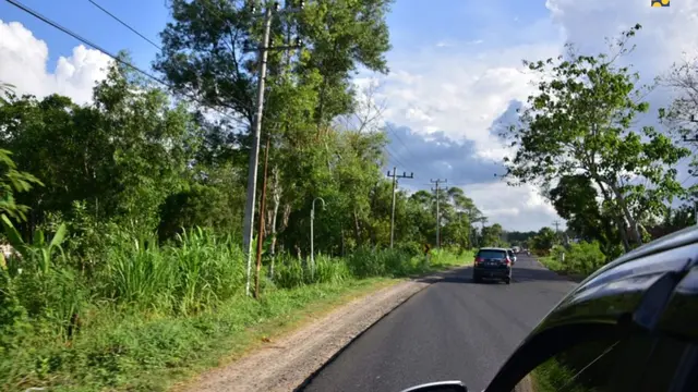 Surat Berharga Syariah Biayai Perbaikan Jalan Lintas Timur Sumatera ...