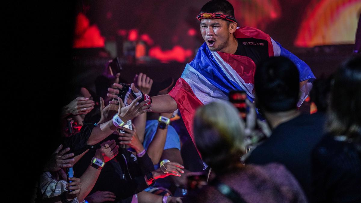 ONE Championship Gelar ONE Friday Fights, Berlangsung Setiap Pekan ...